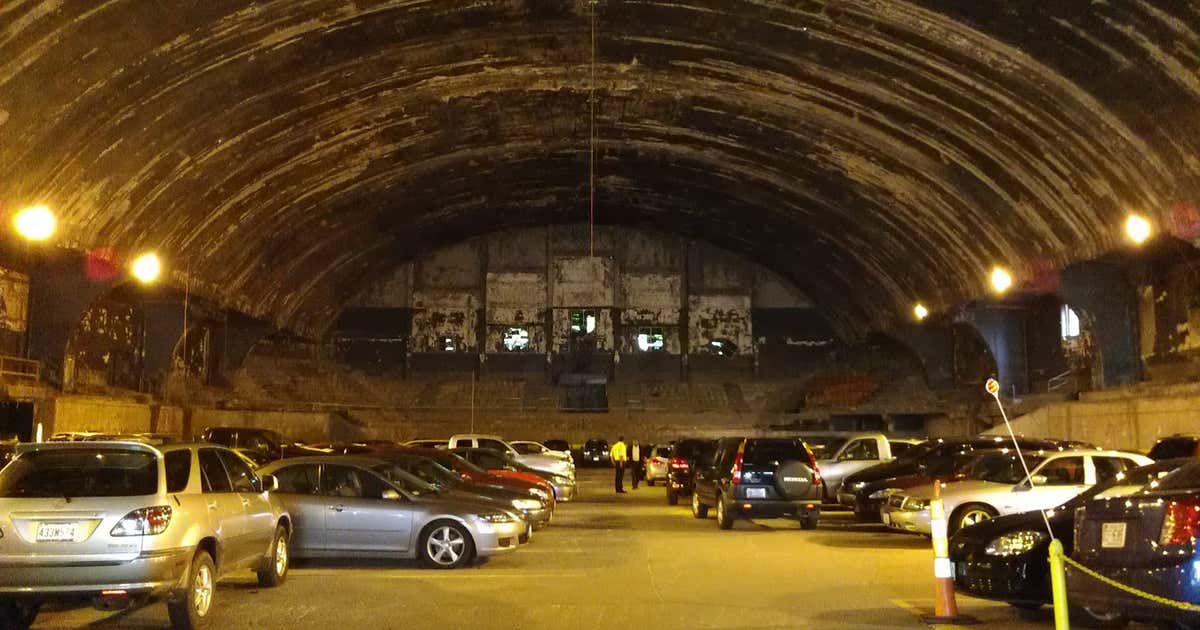 Washington Coliseum, Washington | Roadtrippers