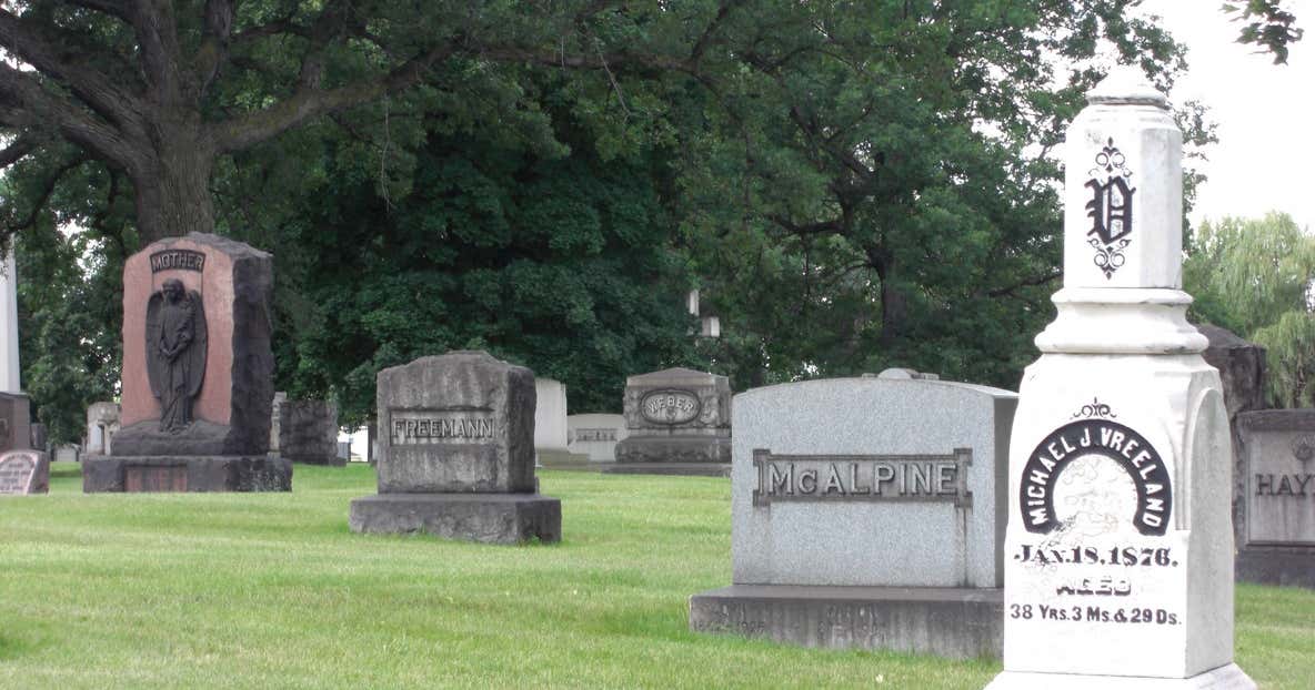 Woodmere Cemetery, Detroit | Roadtrippers