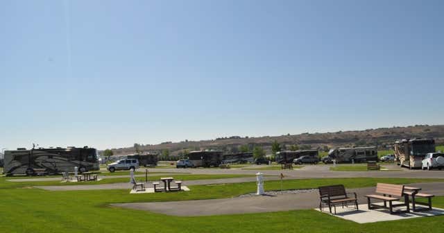Columbia Sun RV Resort, Kennewick | Roadtrippers