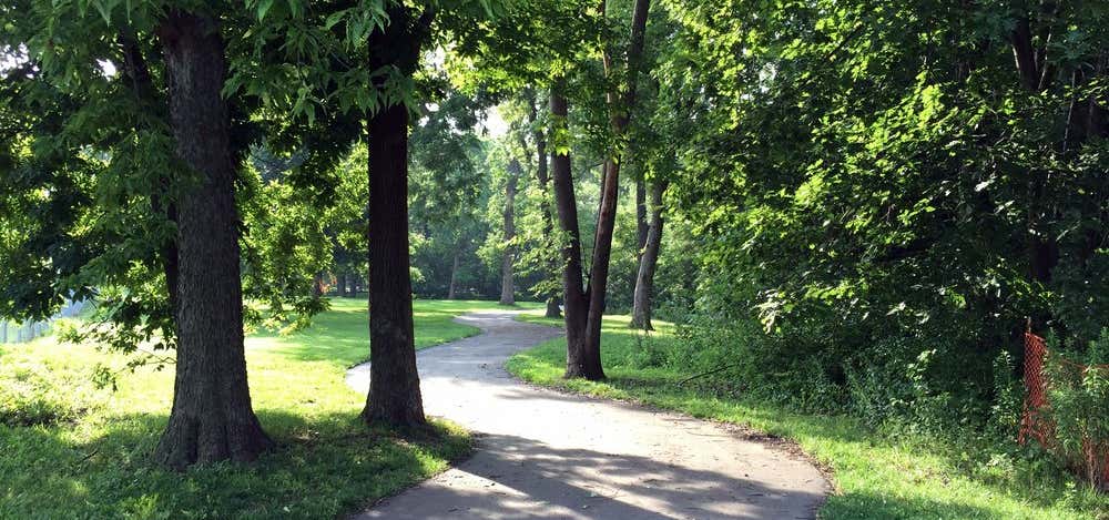 Sapling Grove Park, Overland Park | Roadtrippers