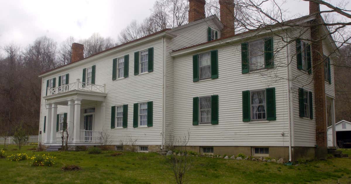 Dinsmore Homestead, Burlington | Roadtrippers
