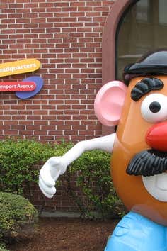 Photo of Mr. Potato Head Statues | Roadtrippers