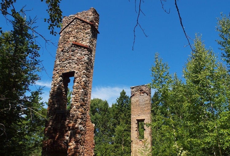 Summerwind Mansion, Land O' Lakes | Roadtrippers