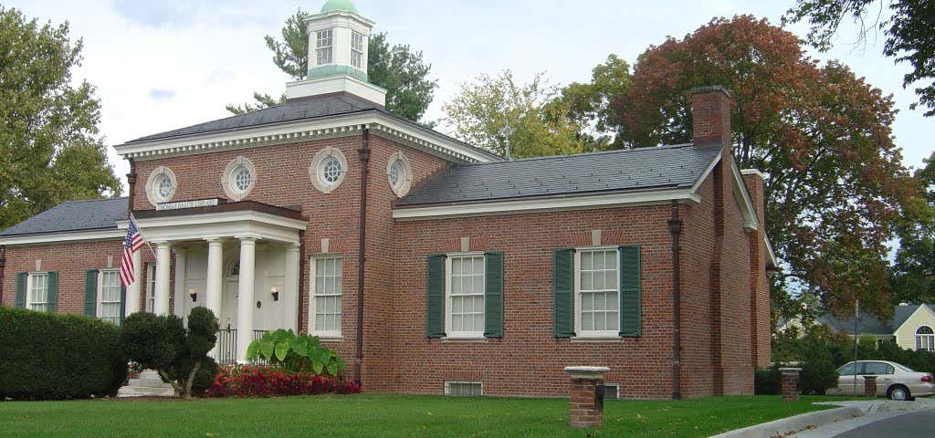 Thomas Balch Library, Leesburg | Roadtrippers