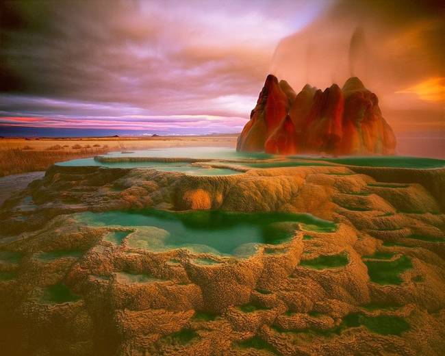 Fly Geyser, Gerlach | Roadtrippers