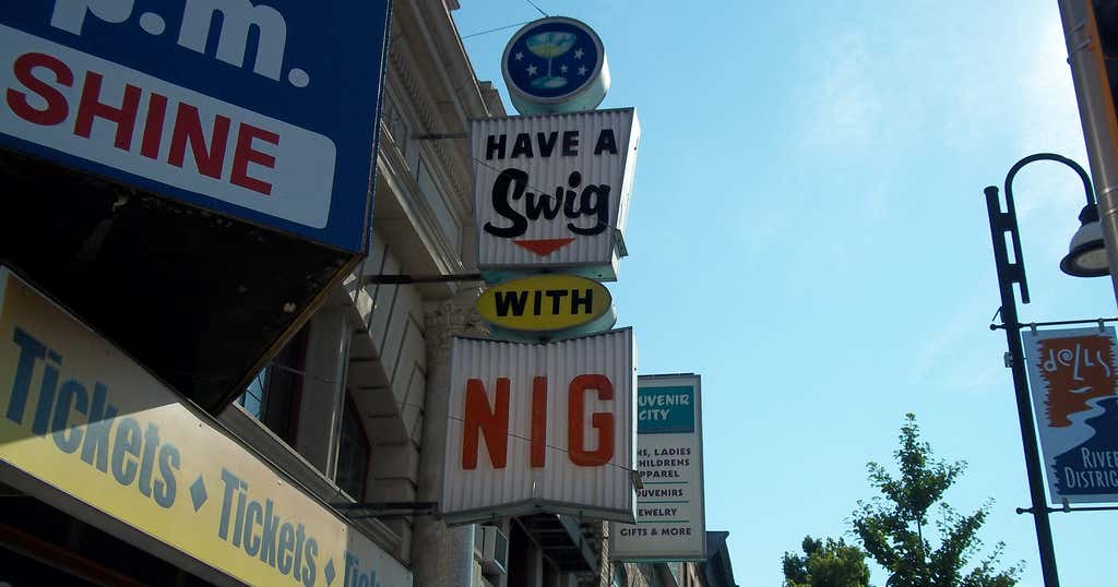 Nig's Bar, Wisconsin Dells | Roadtrippers