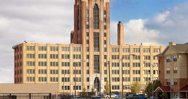 Michigan Bell and Western Electric Warehouse, Detroit | Roadtrippers