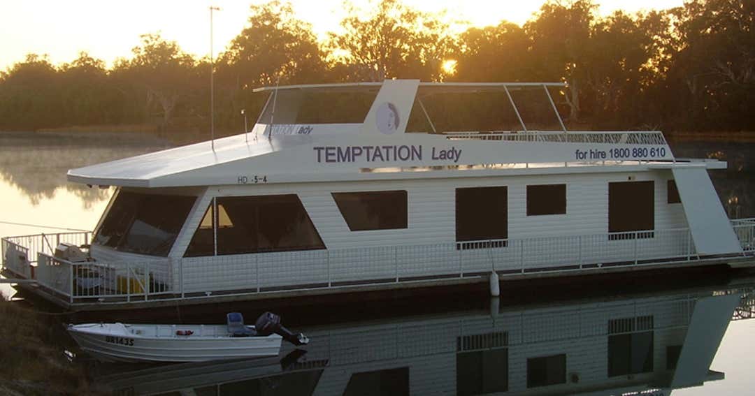 Houseman Houseboat Rentals, Georgetown | Roadtrippers