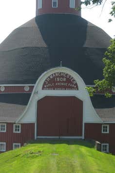 Photo of J H Manchester Round Barn | Roadtrippers