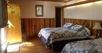 Skyline Village Inn, Little Switzerland | Roadtrippers