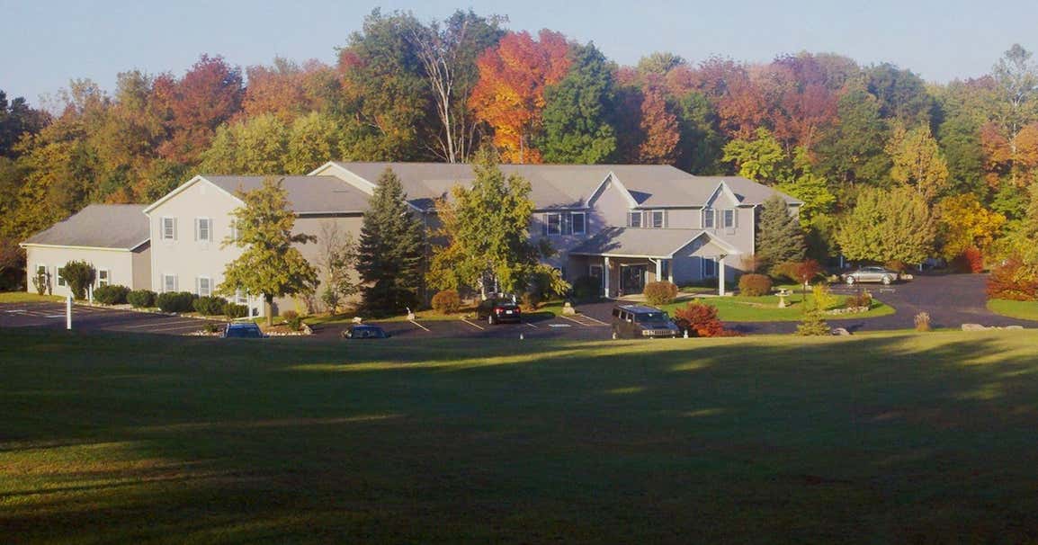 Brook Pointe Resort, Syracuse | Roadtrippers