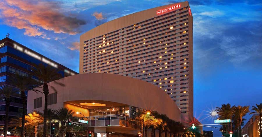 Sheraton Grand Chicago Riverwalk, Chicago | Roadtrippers