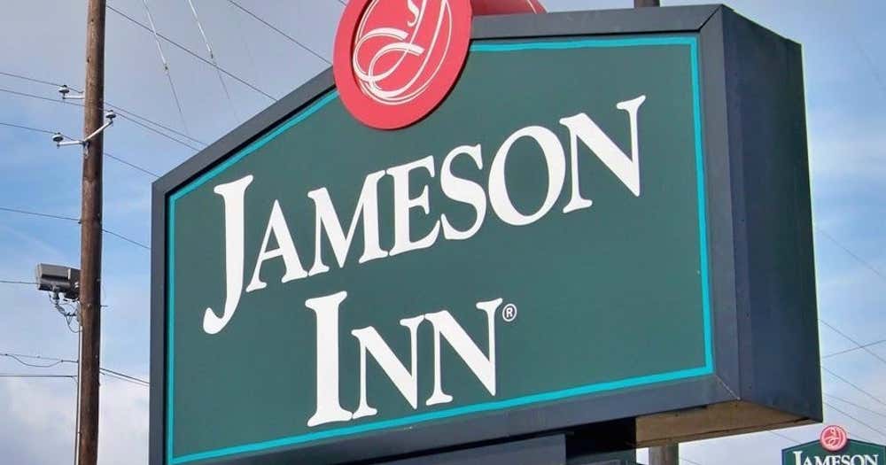 Jameson Inn - Wilmington, Wilmington | Roadtrippers