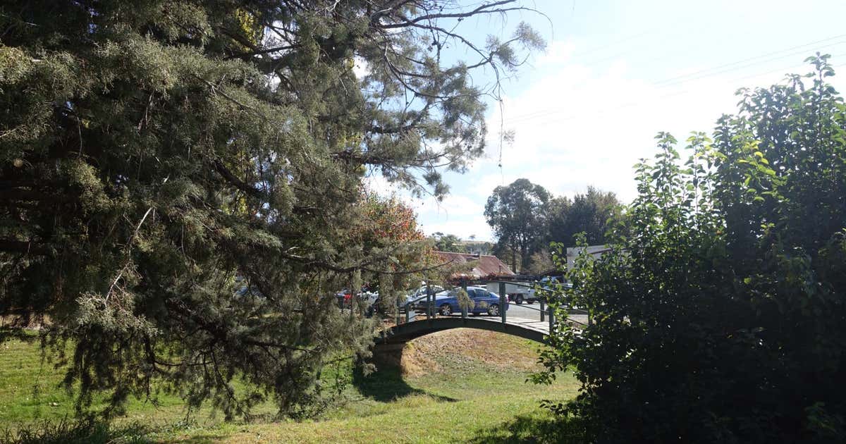 Jugiong Memorial Park, New South Wales | Roadtrippers